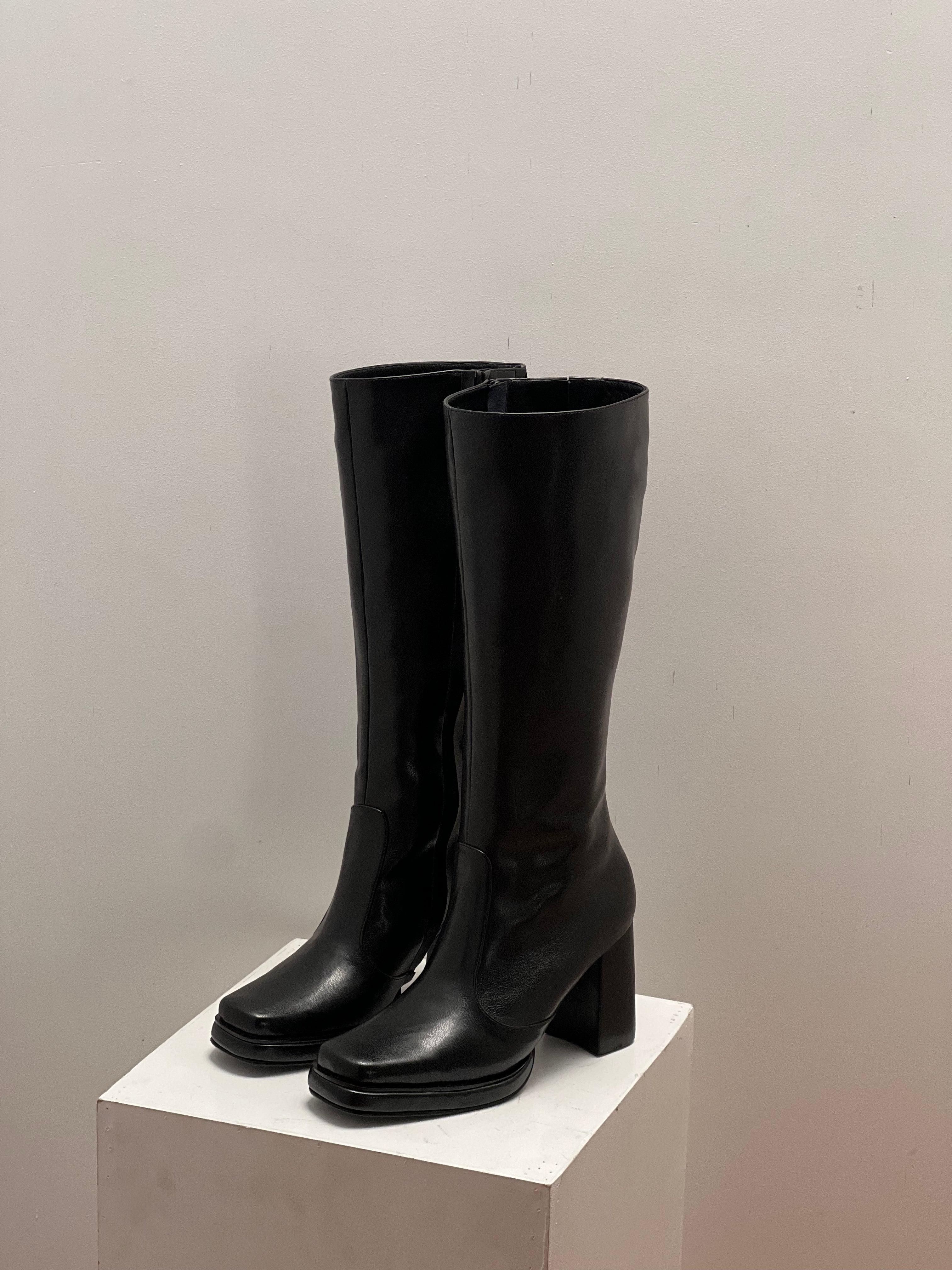 Jonak Boots Black – La Canea